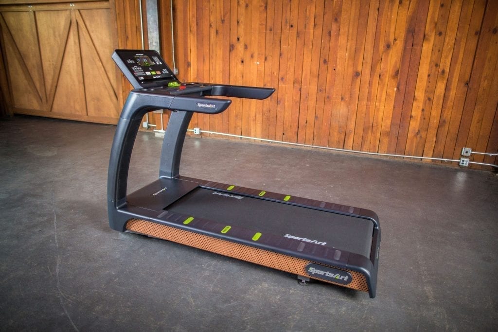 T676 Treadmill - SportsArt