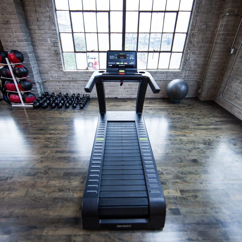 G690 Verde Treadmill - Energy Generating Cardio