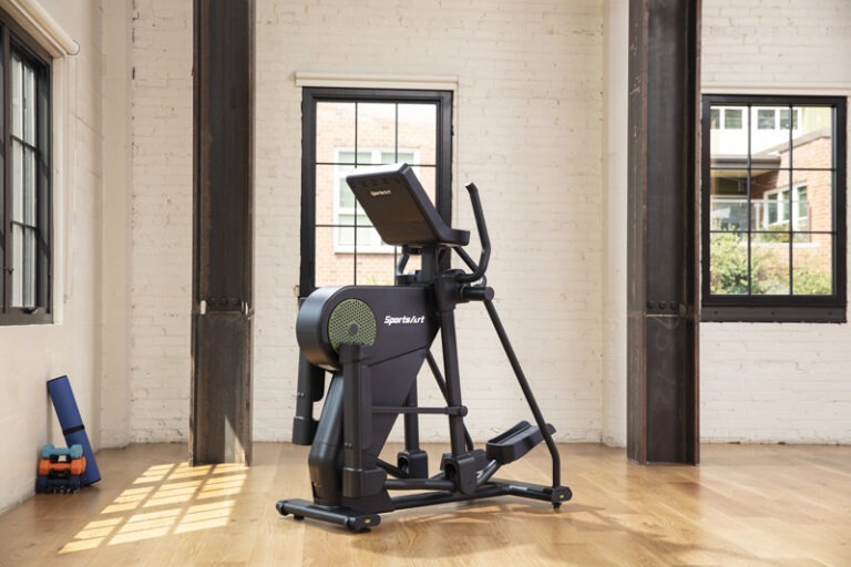 G866 Front-Drive Elliptical - SportsArt